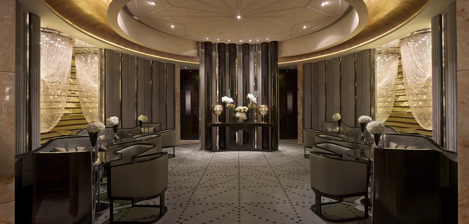 LCL Interior : Exquisite Attention to Details
