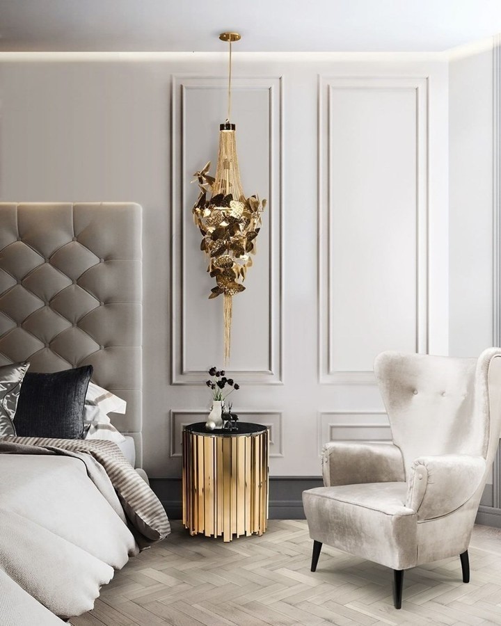 BEDROOM IN A MODERN CLASSIC STYLE
