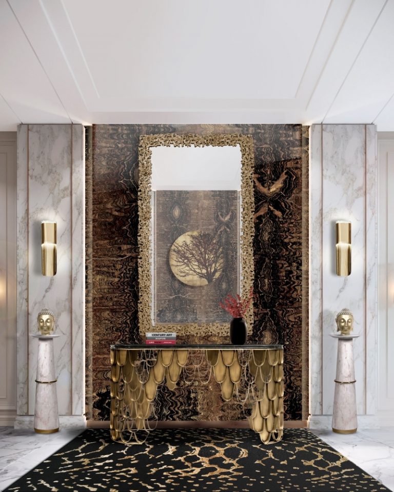 HOTEL LOBBY: LUXURY ENTRYWAY BLACK AND GOLD IS THE WAY